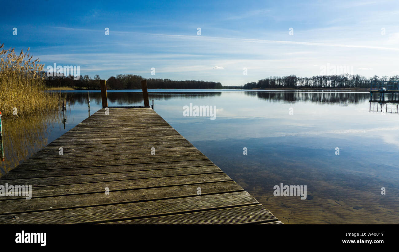 Landing stage dock hi-res stock photography and images - Alamy