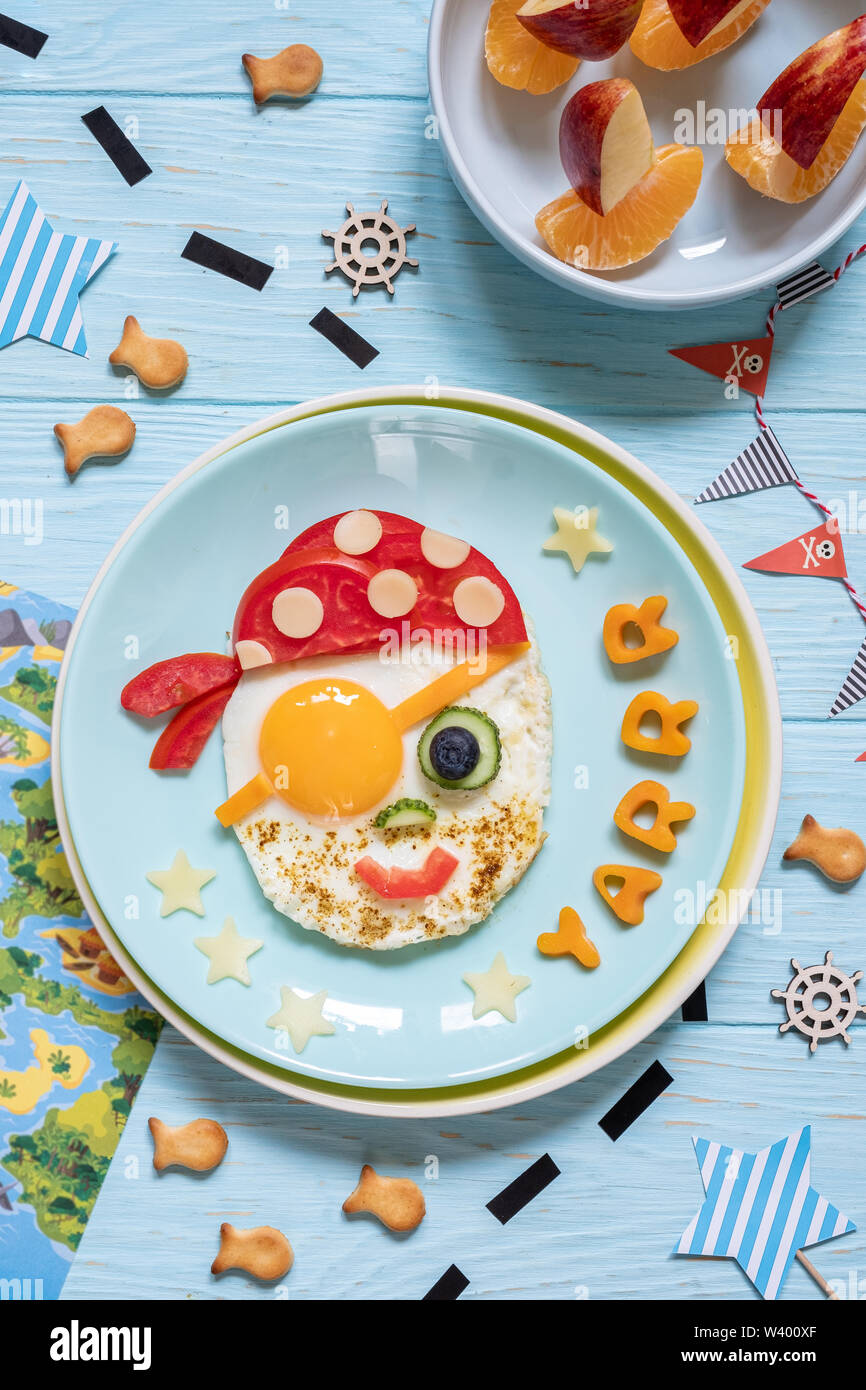 Childhood treasure hi-res stock photography and images - Alamy