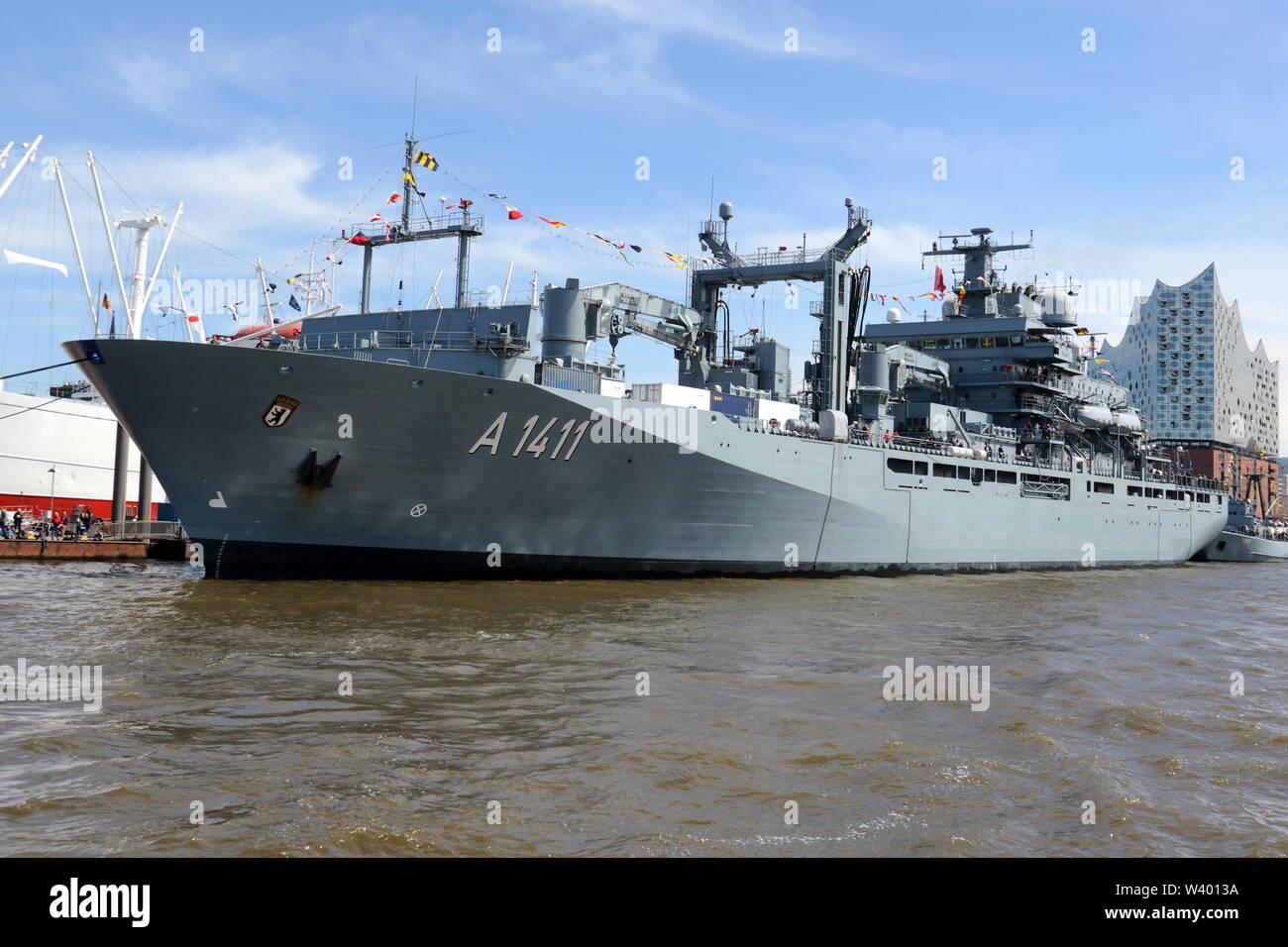 The naval ship Berlin A1411 is on May 11, 2019 in the port of Hamburg ...
