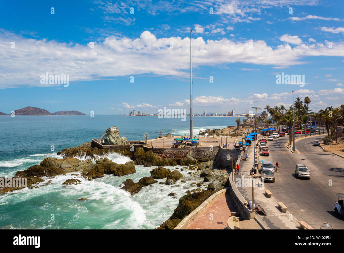 Main avenue of the city of Mazatlan on the shore of the beach (Malecon ...