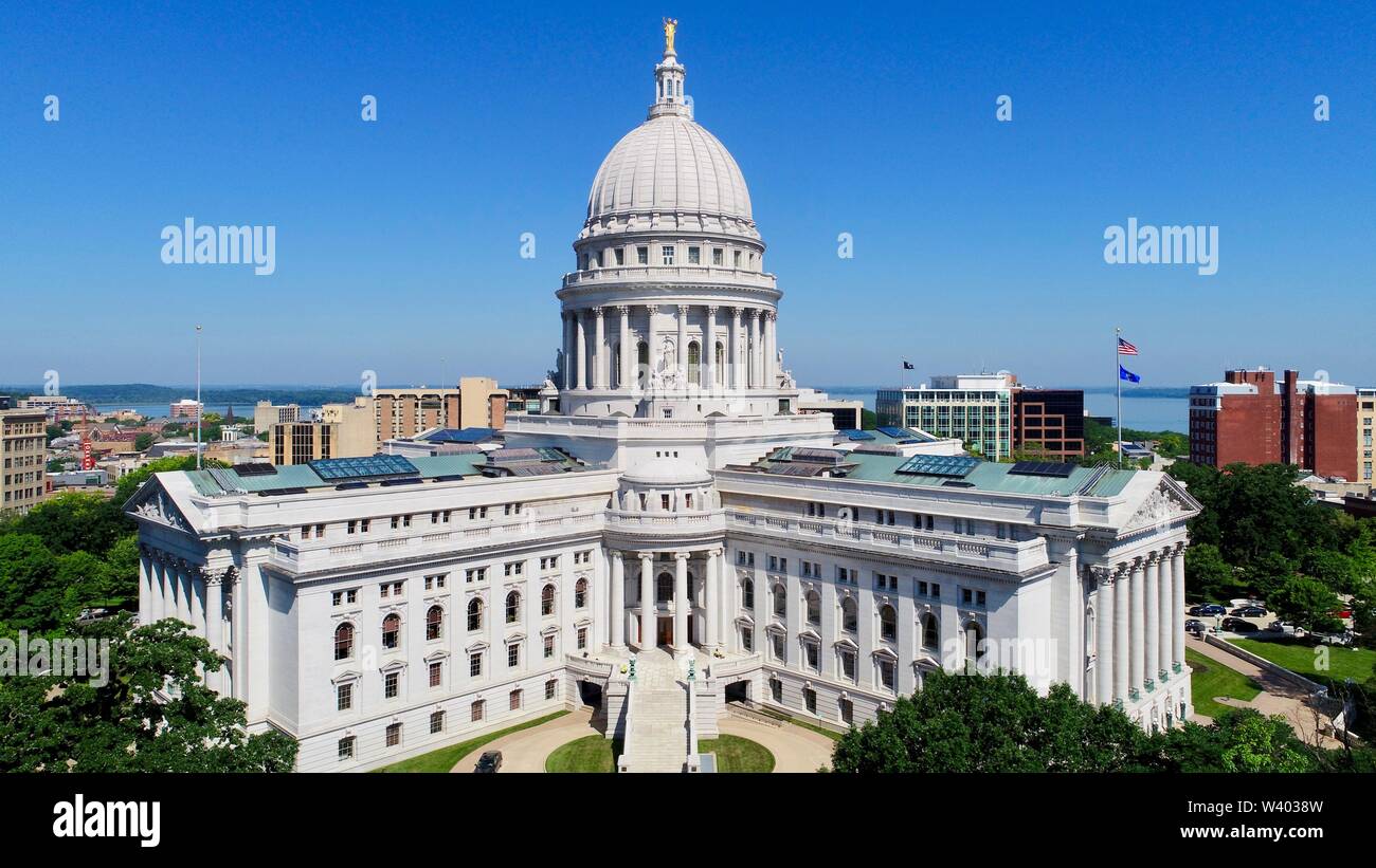 University of wisconsin madison aerial hi-res stock photography and ...