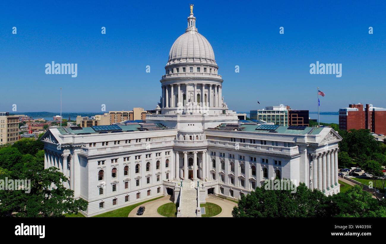 Aerial dome old supreme court hi-res stock photography and images - Alamy