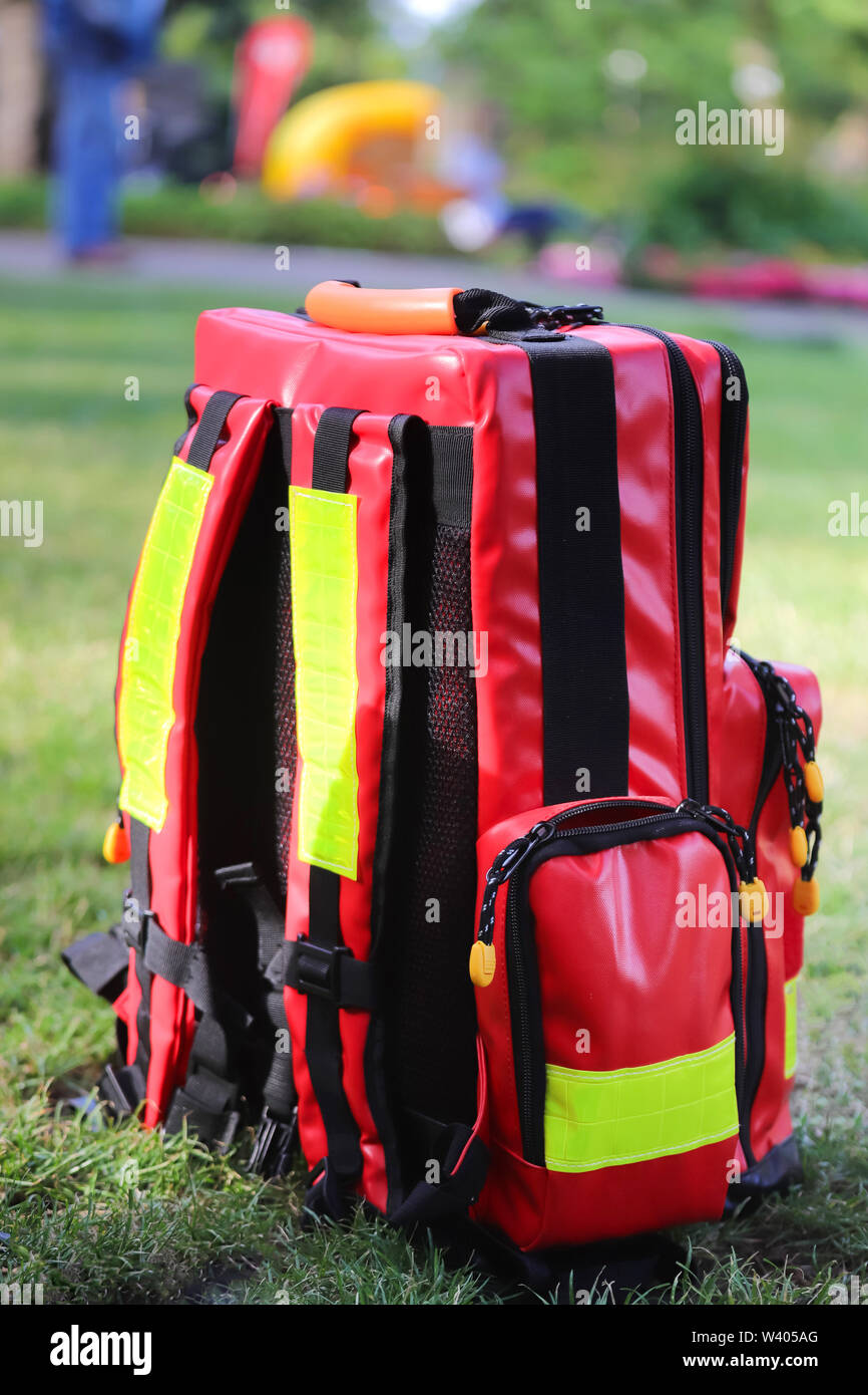 First aid paramedic suitcase Stock Photo - Alamy