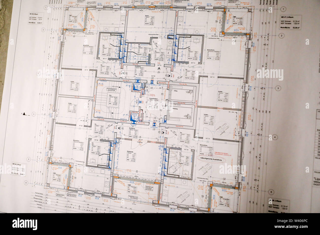1970s new house construction hi-res stock photography and images - Alamy