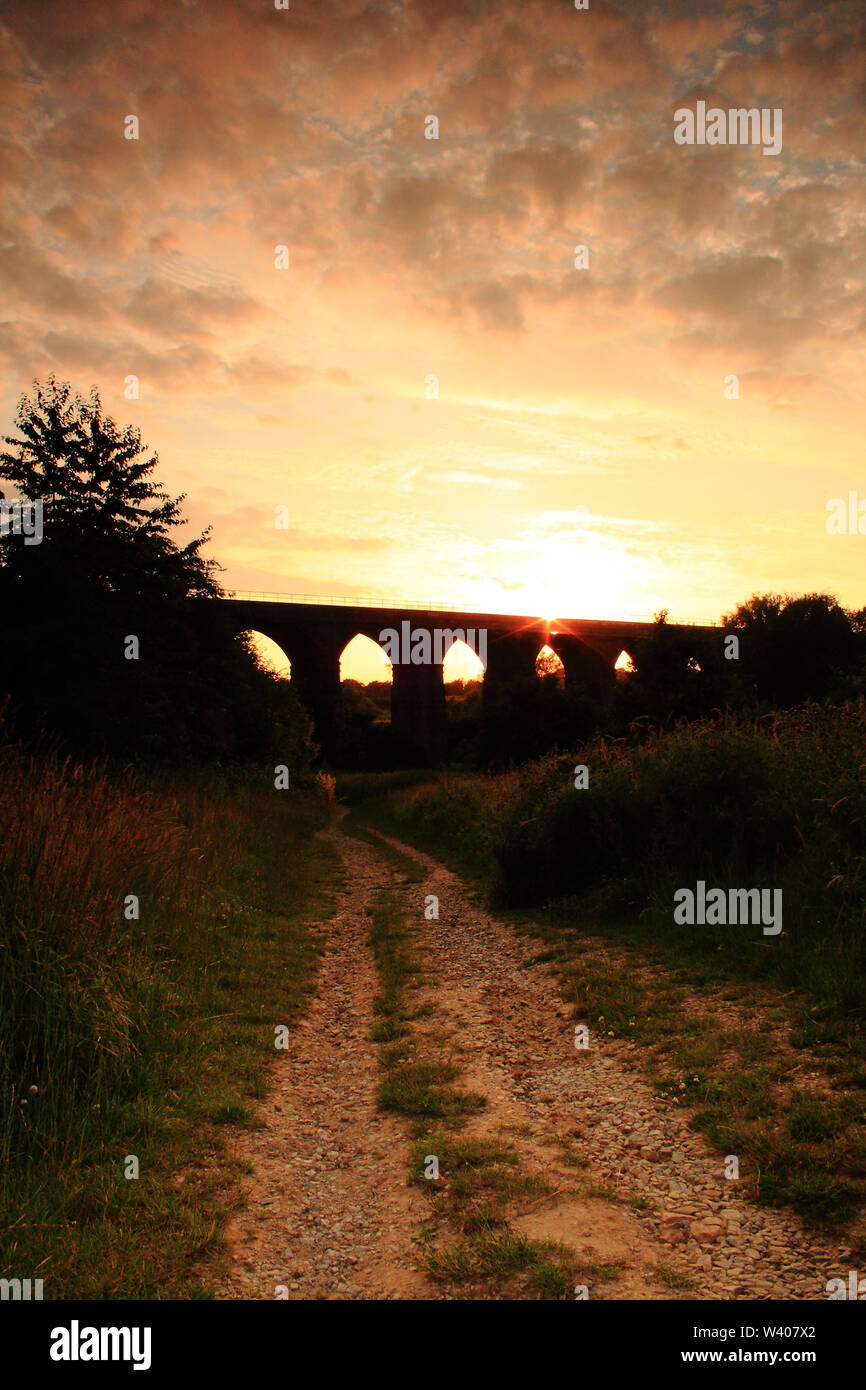 Reddish Vale Viaduct High Resolution Stock Photography and Images - Alamy