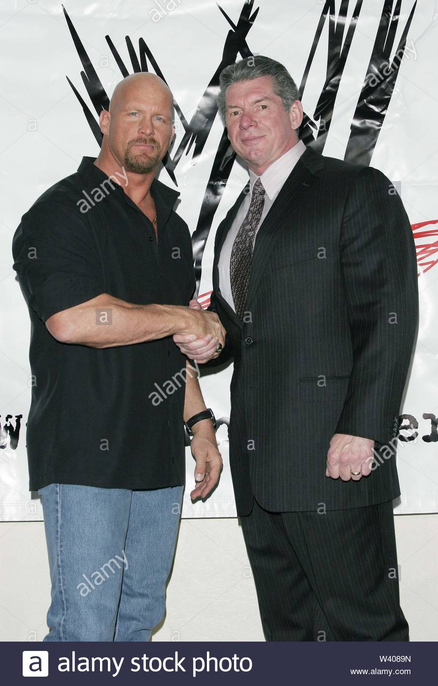 'stone Cold' Steve Austin High Resolution Stock Photography and Images ...