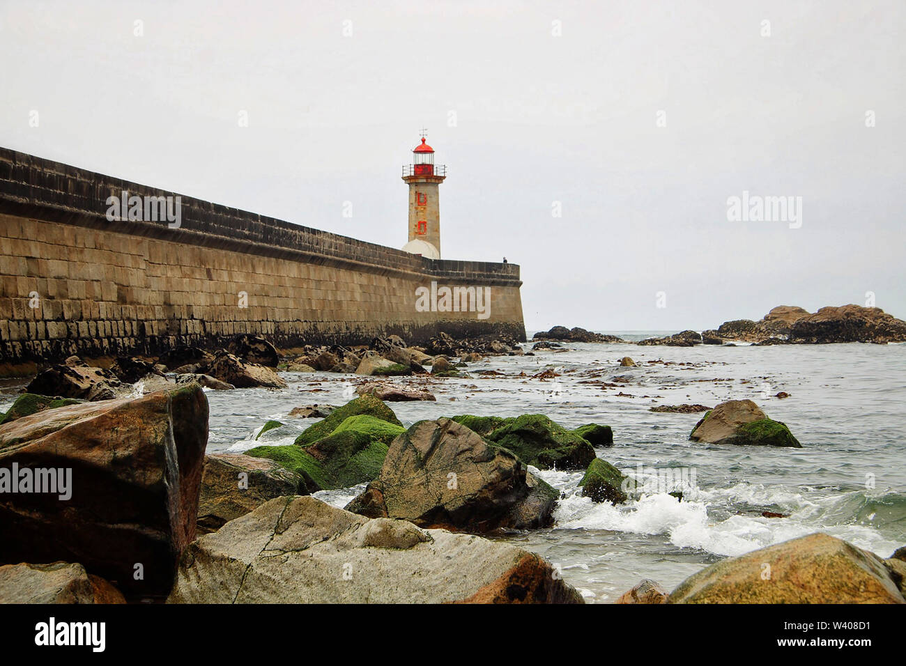 Harbour lighthouse in porto hi-res stock photography and images - Alamy