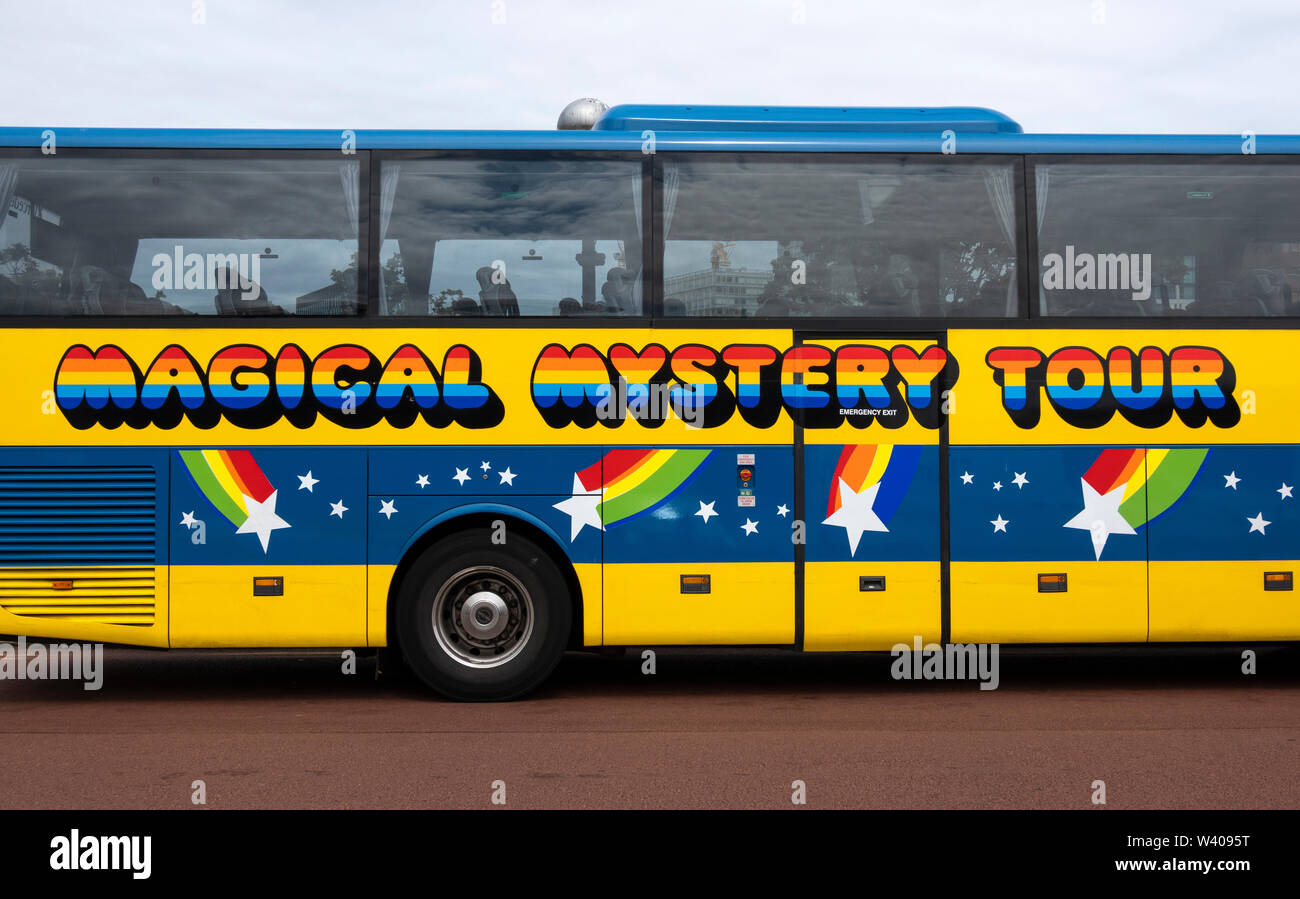 Magical mystery tour bus hi-res stock photography and images - Alamy