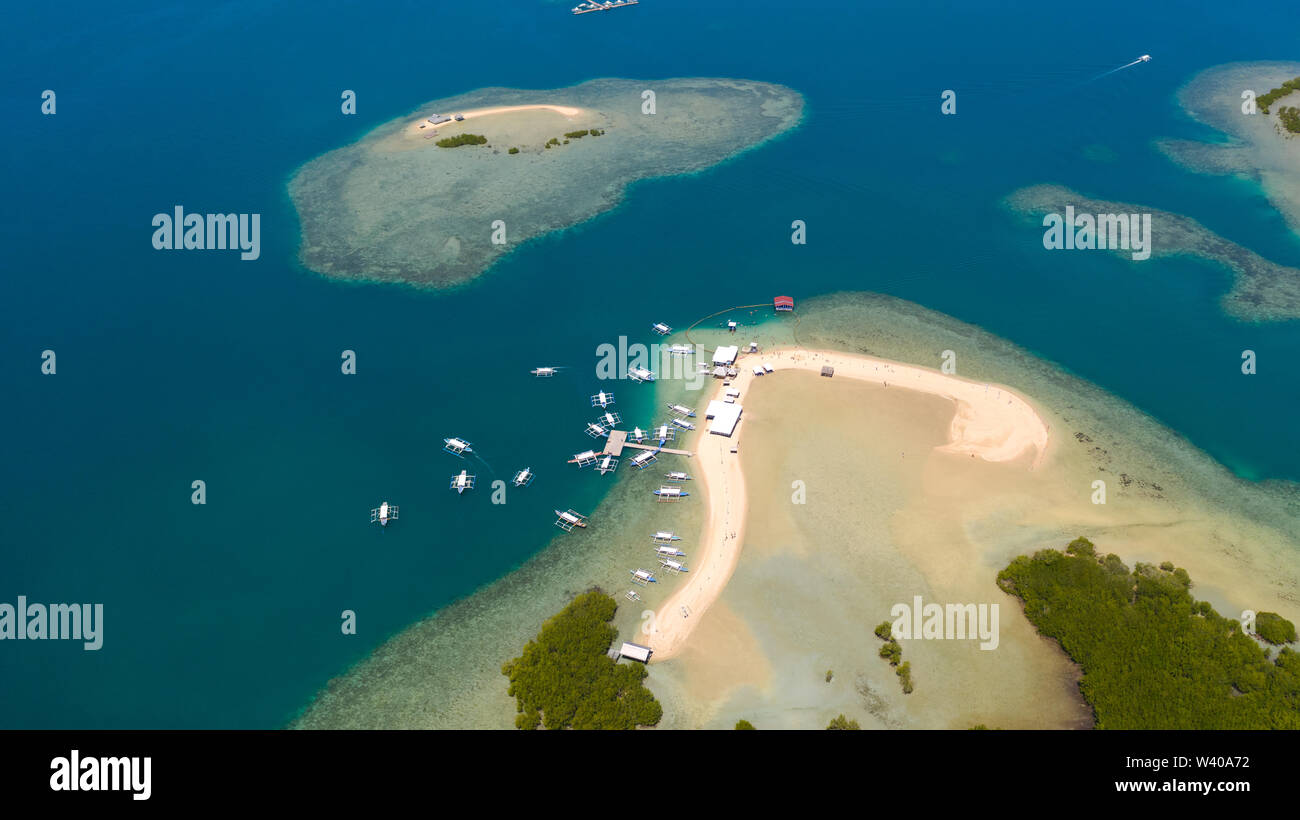 Luli island, Puerto Princesa, Palawan. Island hopping Tour at Honda Bay ...