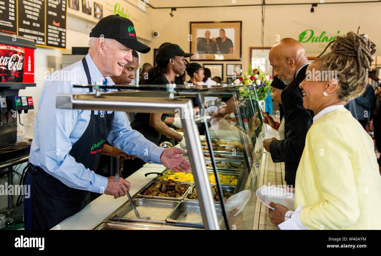 Los Angeles, California, USA. 18th July, 2019. On a campaign and fund ...