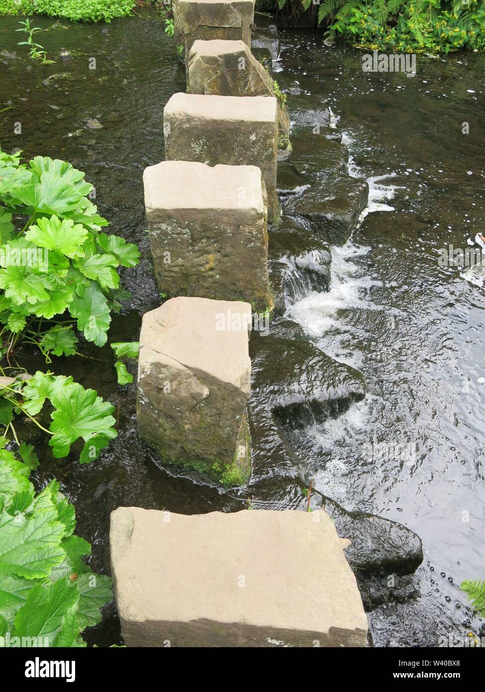 Giant stepping stones hi-res stock photography and images - Alamy