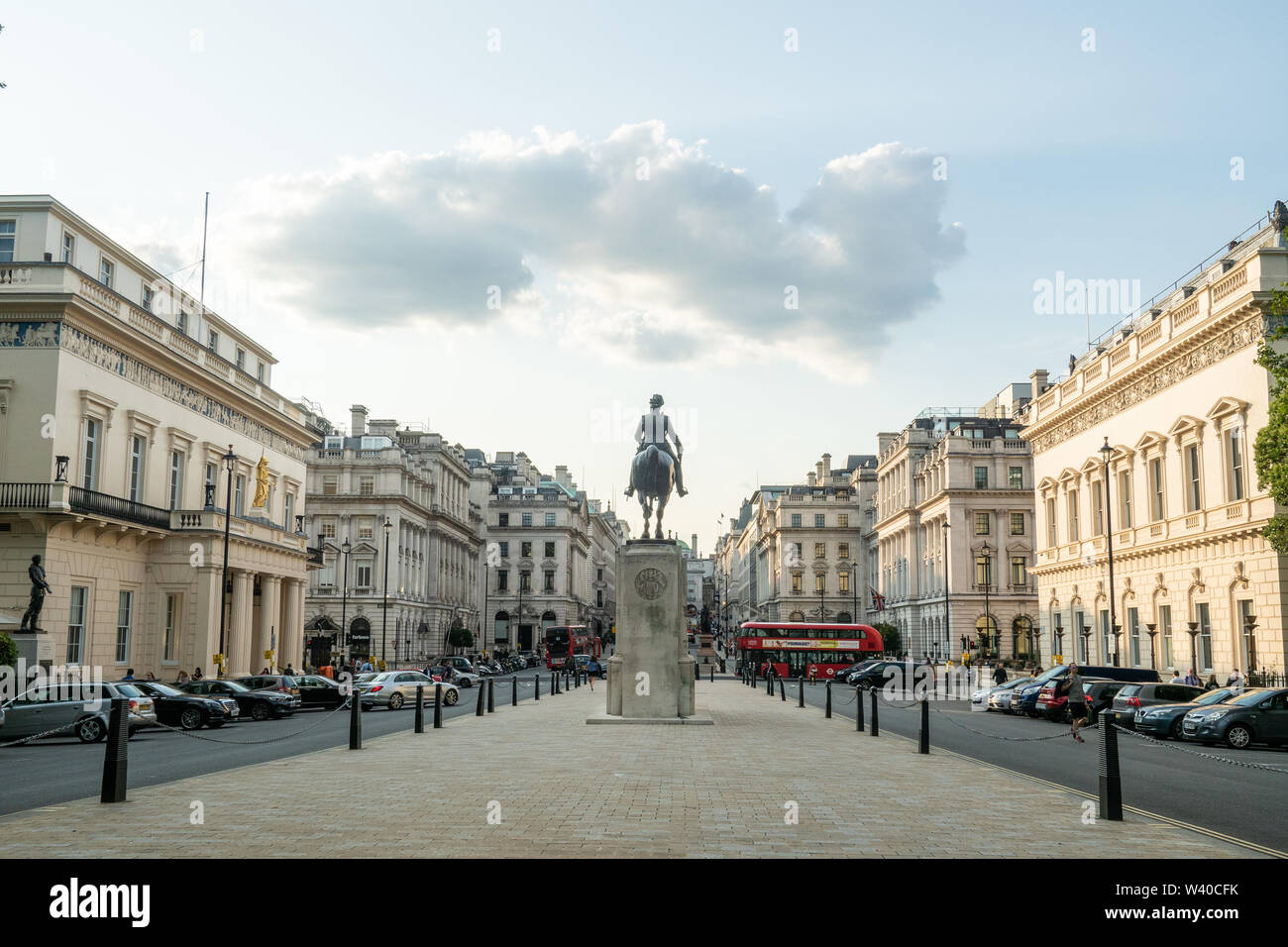 Waterloo place london hi-res stock photography and images - Alamy