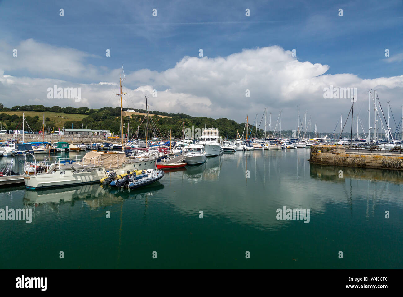 River fal estuary hi-res stock photography and images - Alamy