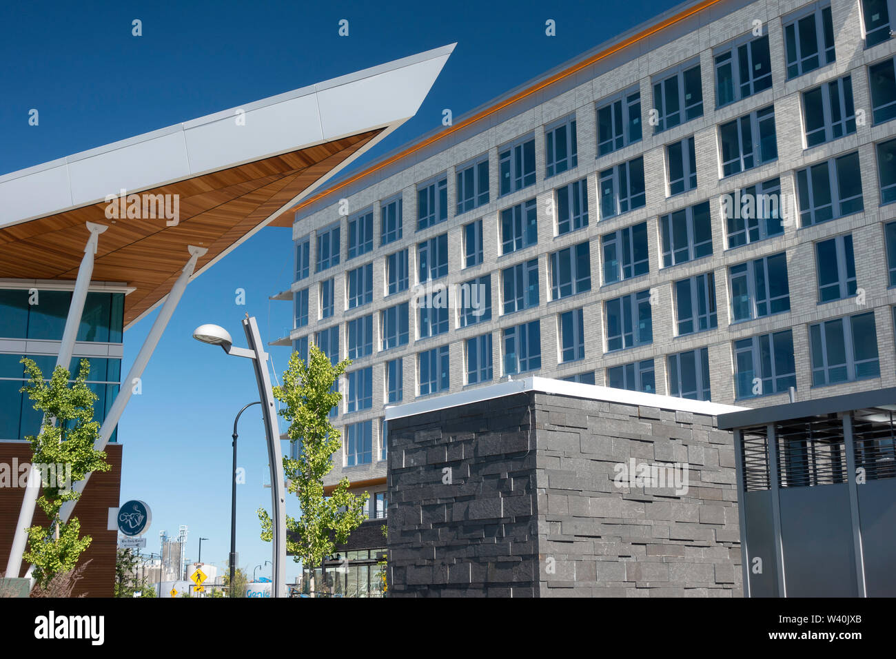 Waterfront development hi-res stock photography and images - Alamy