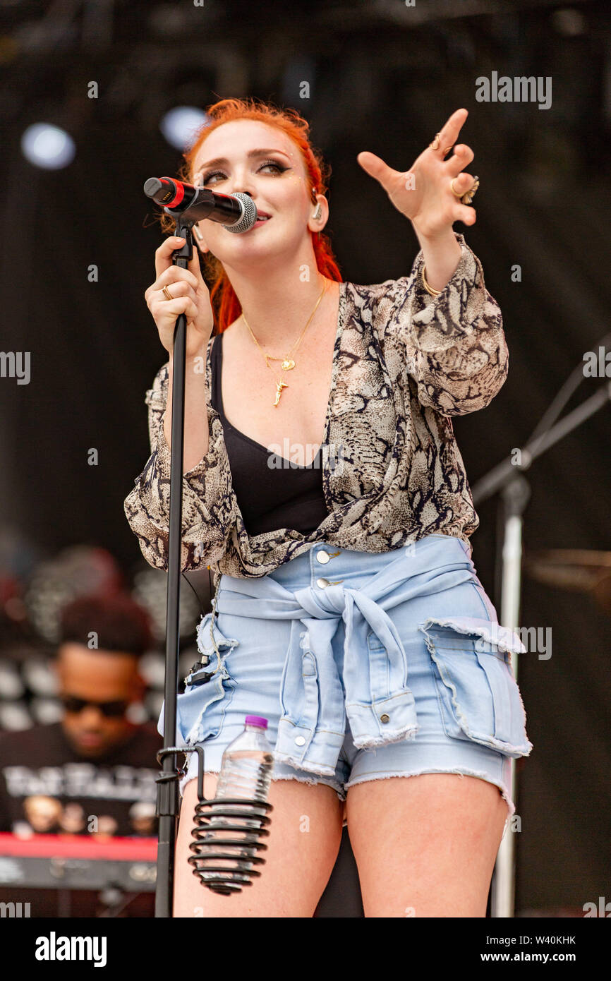 July 18, 2019 - Twin Lakes, Wisconsin, U.S - CAYLEE HAMMACK during the ...