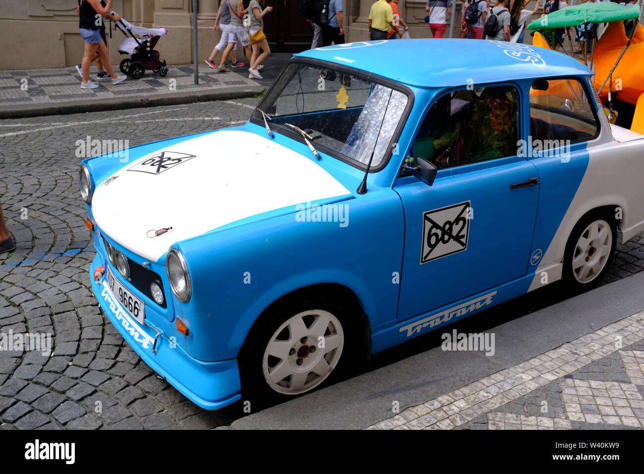 Car dummy hi-res stock photography and images - Alamy