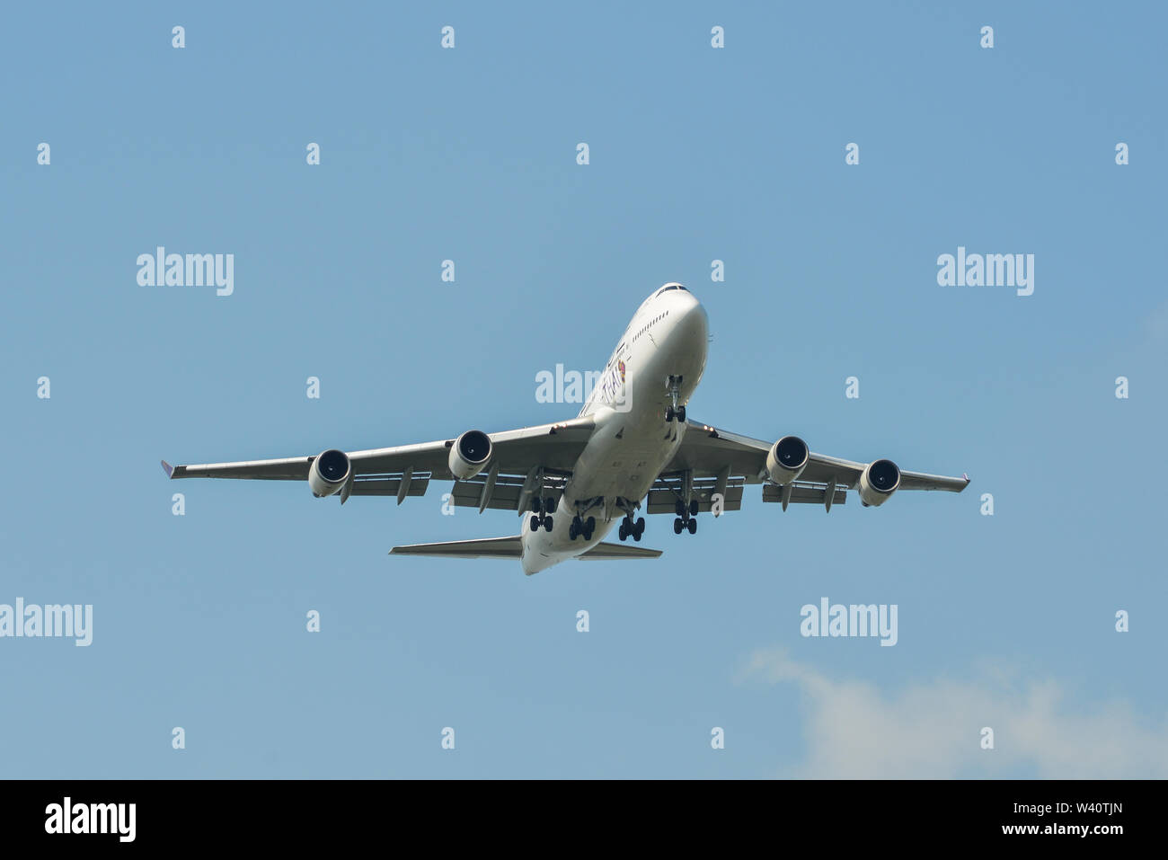 Bangkok, Thailand - Apr 21, 2018. Thai Airways Boeing 747-400 landing ...