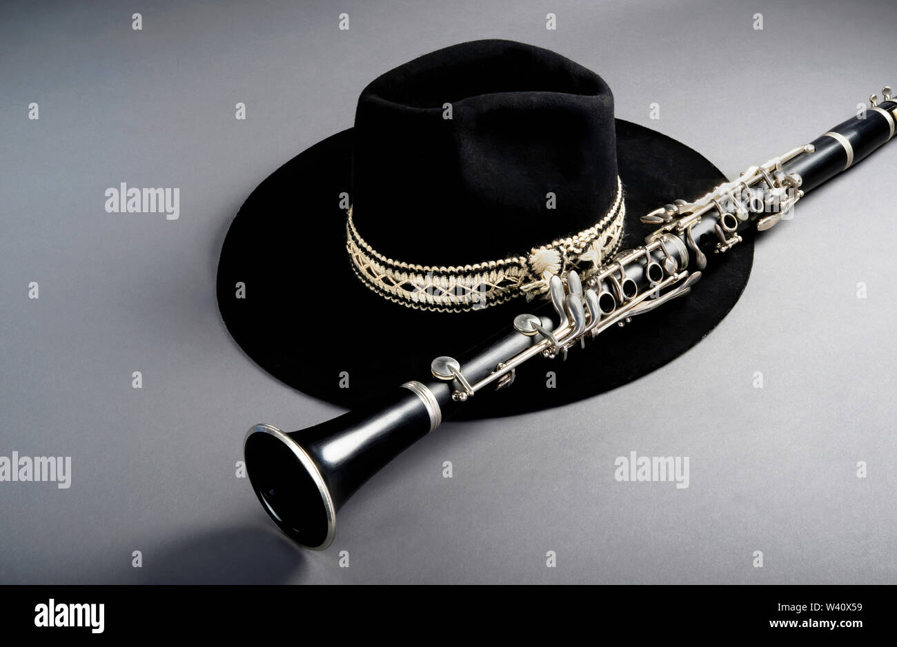 Clarinet and black jazz hat with room for your type Stock Photo - Alamy