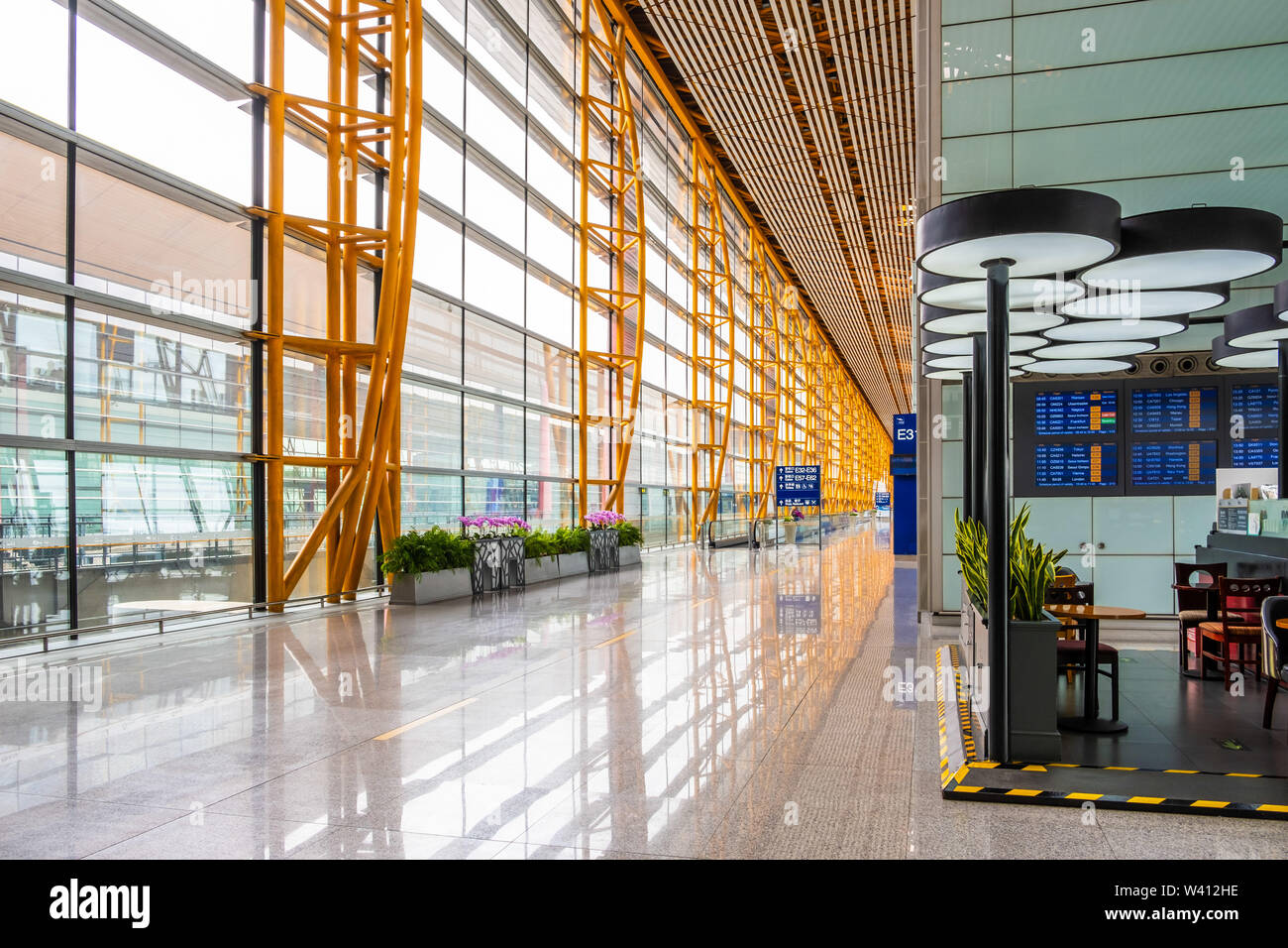 Empty Passage High Resolution Stock Photography and Images - Alamy