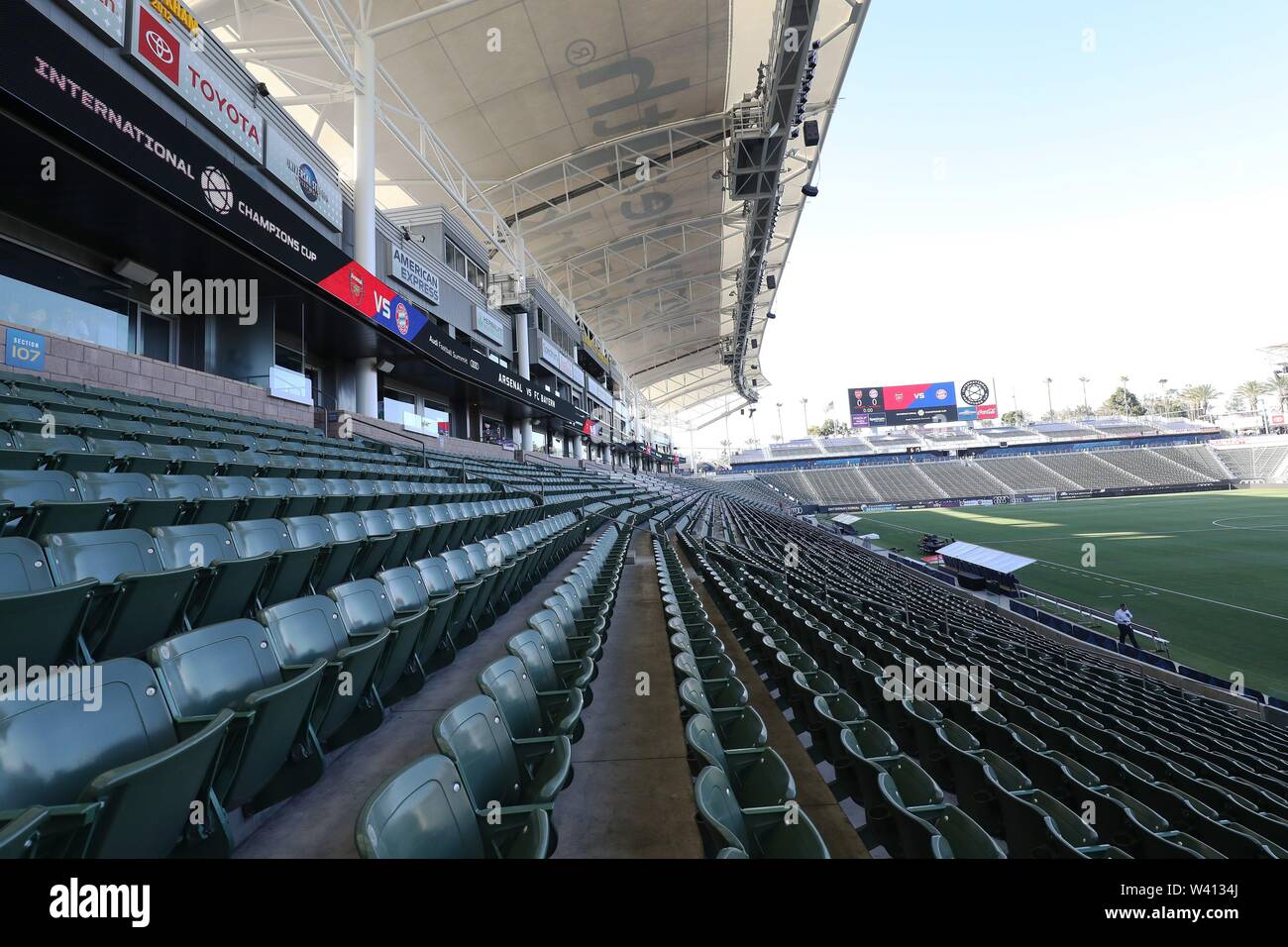 Dignity health sports park stadium hi-res stock photography and images ...