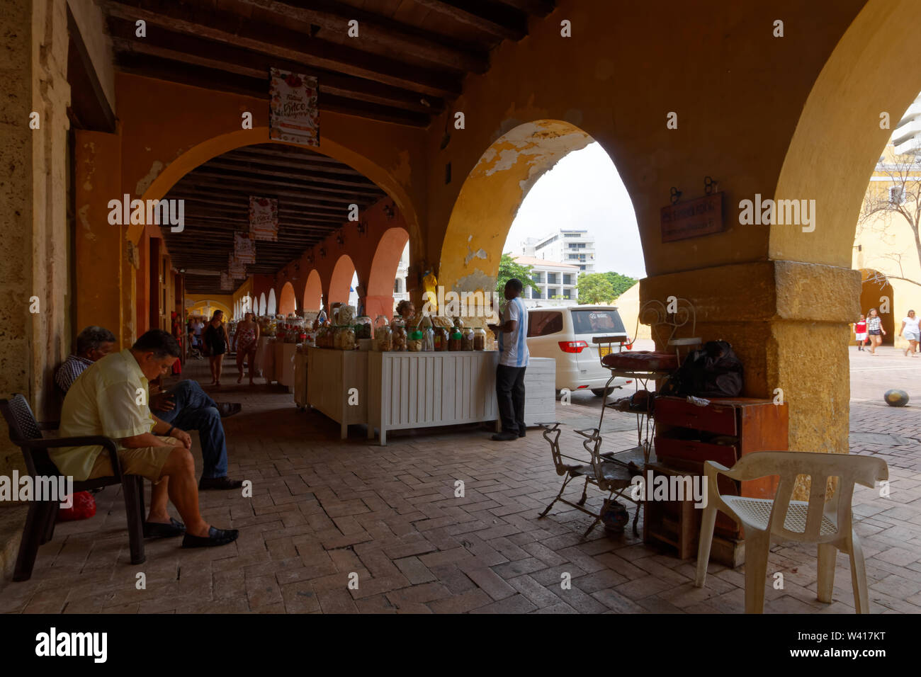 Discovery booths hi-res stock photography and images - Alamy