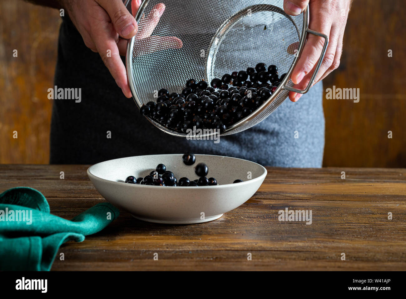 Eating blueberries man hi-res stock photography and images - Alamy