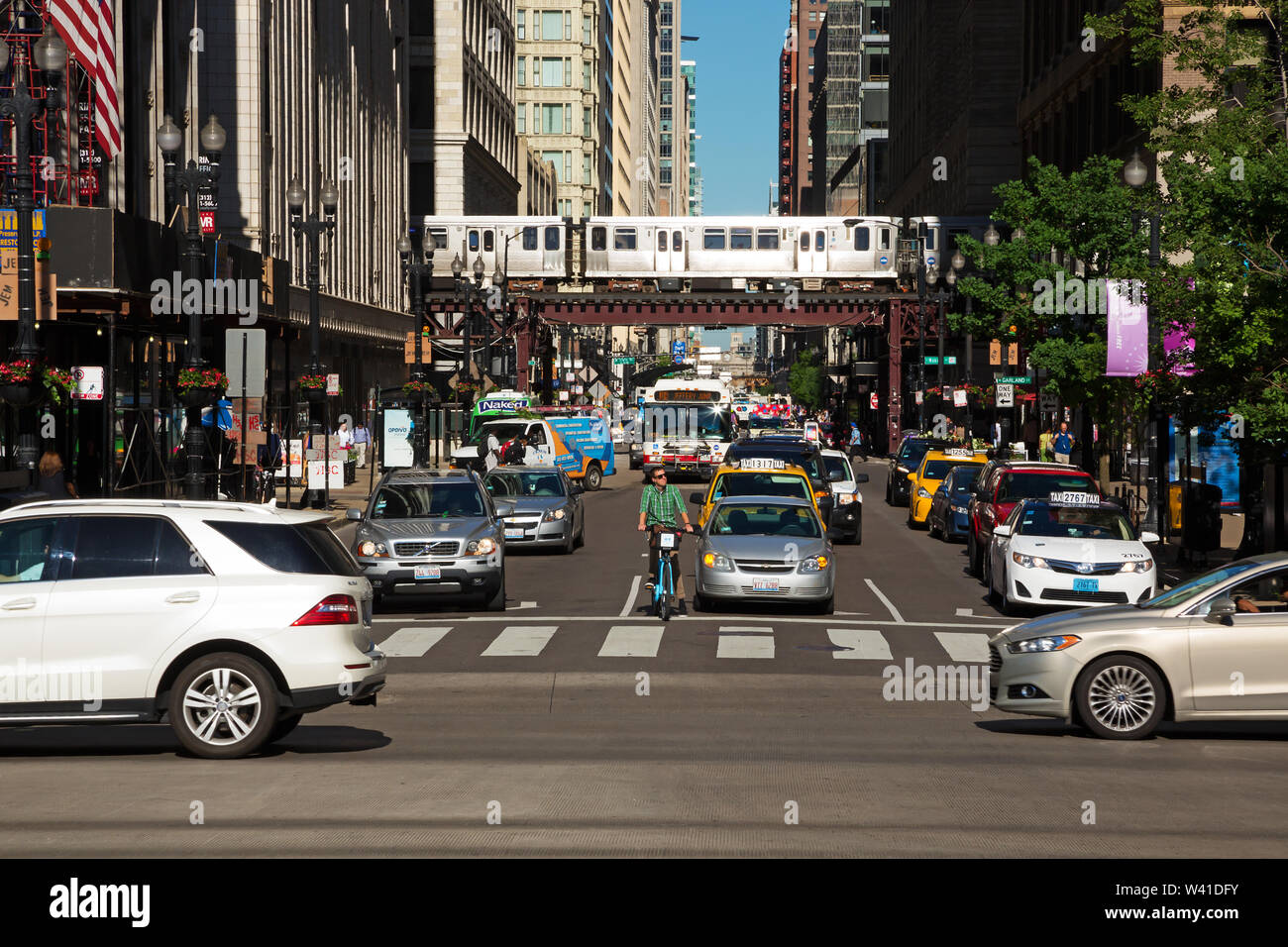 Chicago elevated railway hi-res stock photography and images - Alamy