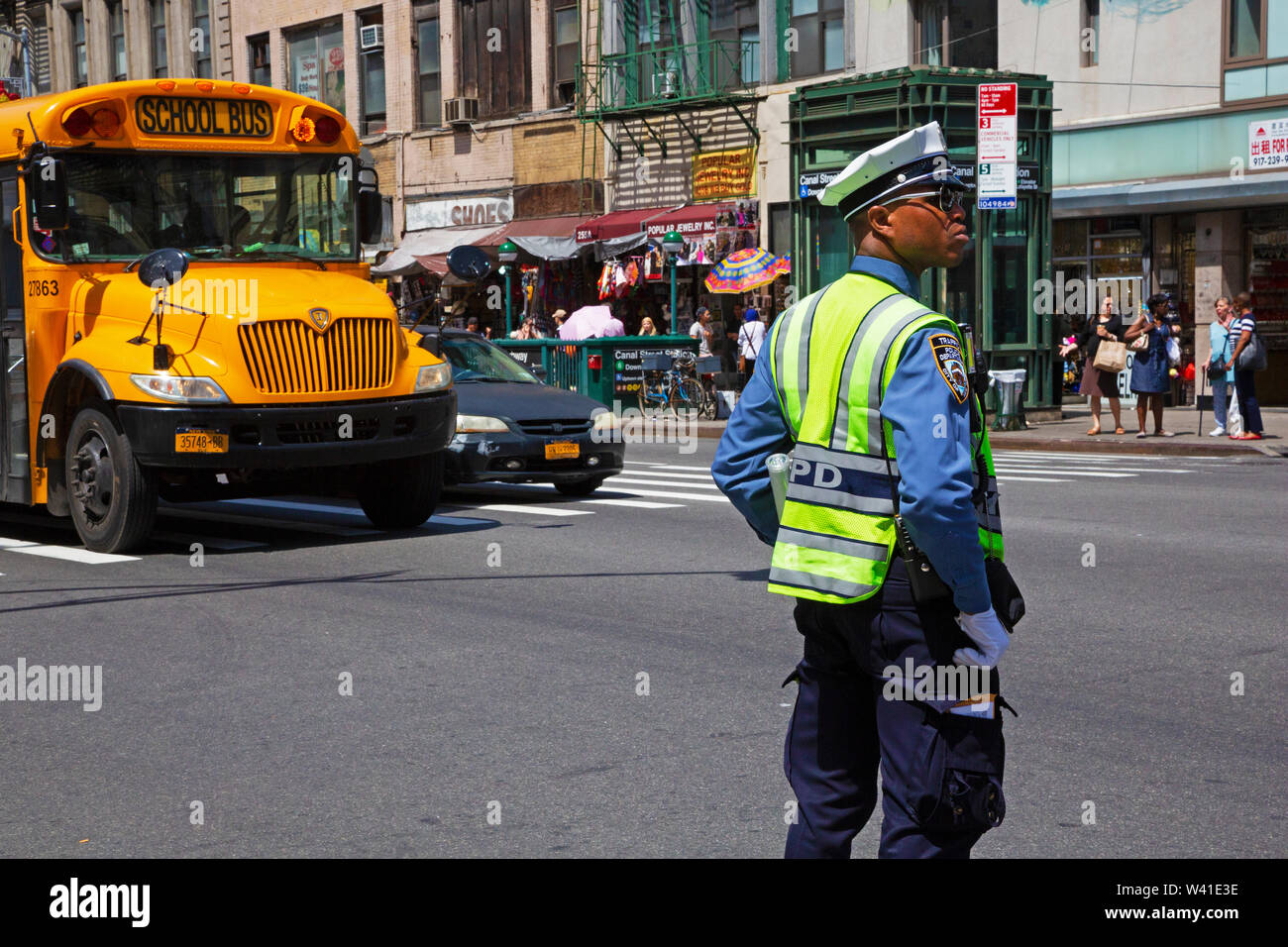 Policeman directs the traffic hi-res stock photography and images - Alamy