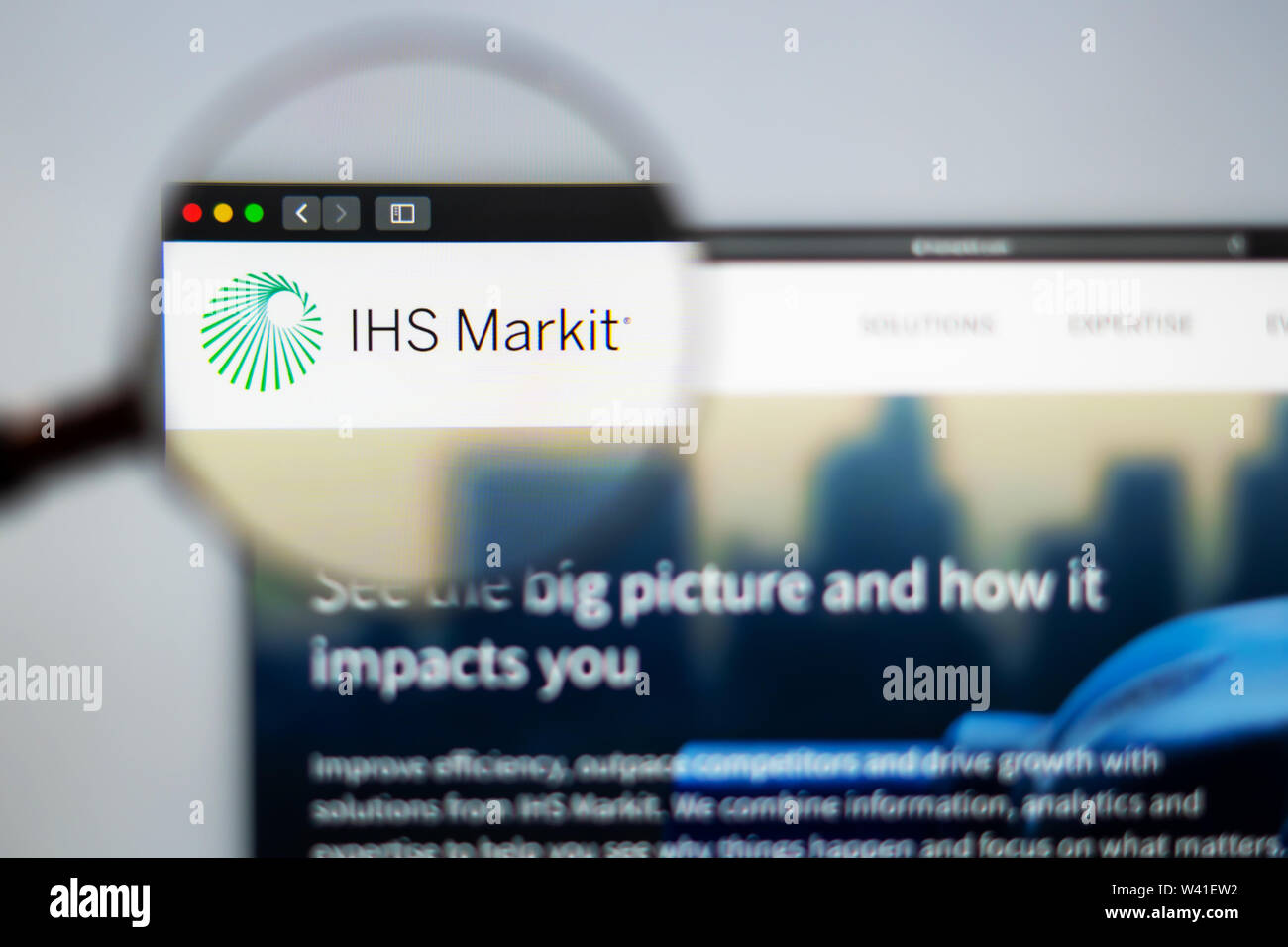 Ihs technology logo hi-res stock photography and images - Alamy