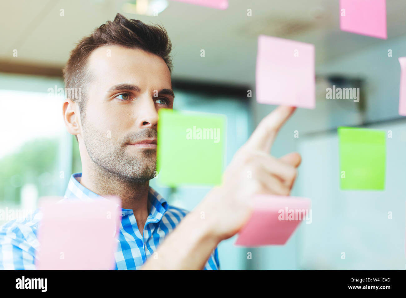 Smart post office hi-res stock photography and images - Alamy