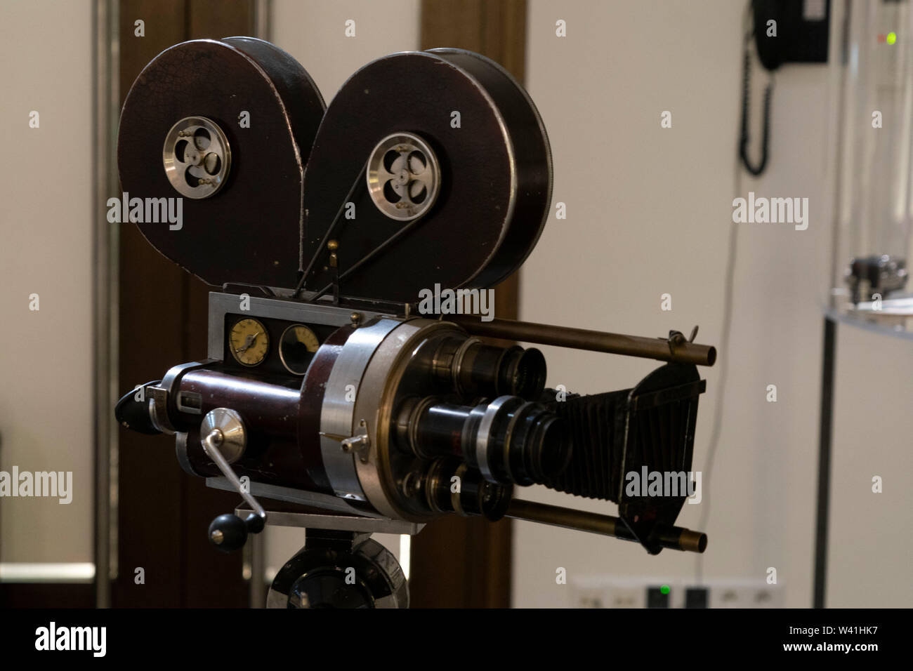 Lumière brothers studio hi-res stock photography and images - Alamy