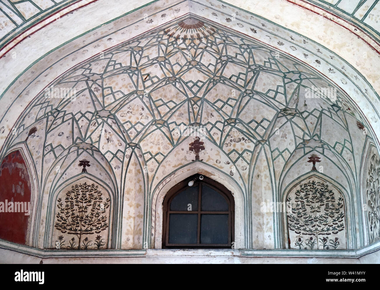 Inside of a painted dome, Chhatta Chowk market, Red Fort, Delhi, India ...