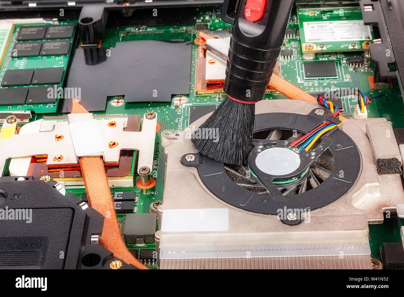 Laptop cleaning up service notebook hi-res stock photography and images ...