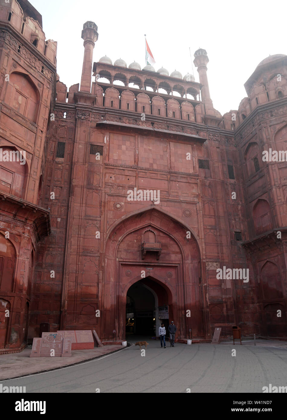 Lahori gate red fort delhi hi-res stock photography and images - Alamy