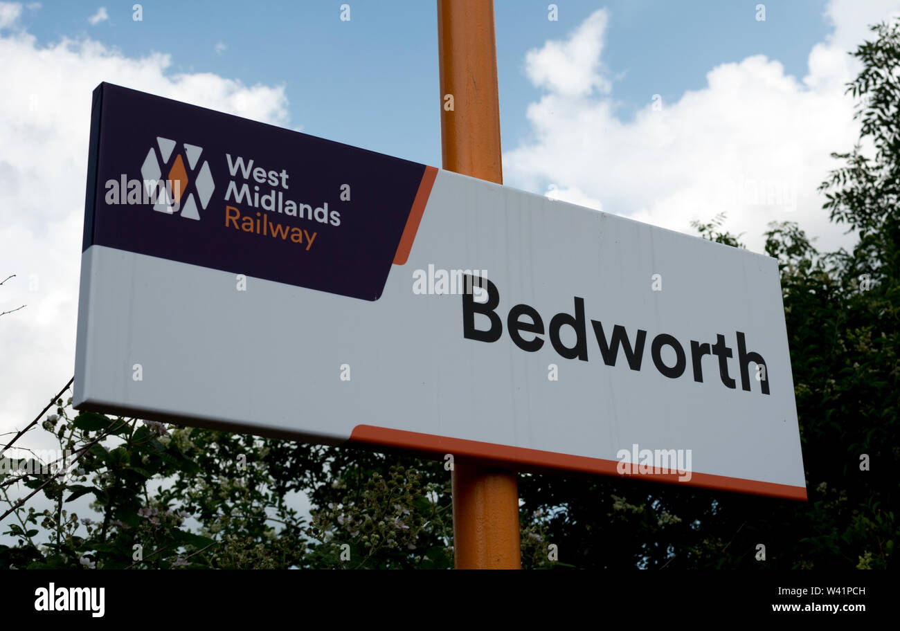 British train station signs hi-res stock photography and images - Alamy