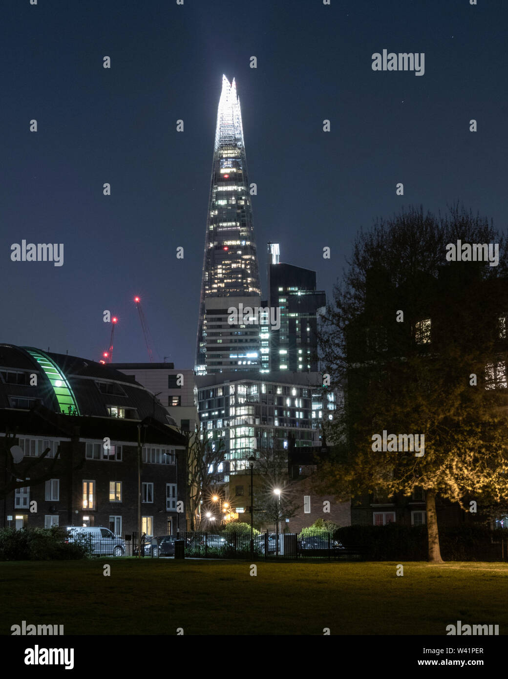 Shard structure hi-res stock photography and images - Alamy