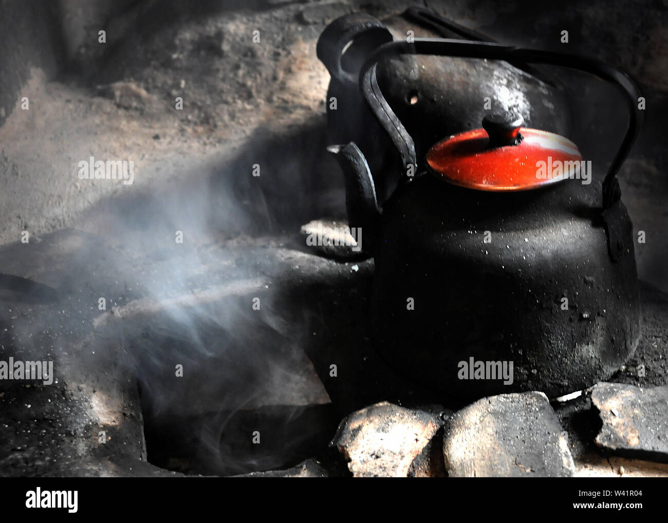 Old grandma kitchen hi-res stock photography and images - Alamy