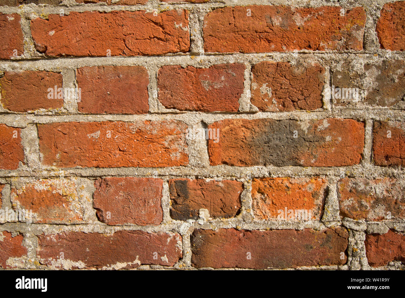 Building made of red bricks hi-res stock photography and images - Alamy