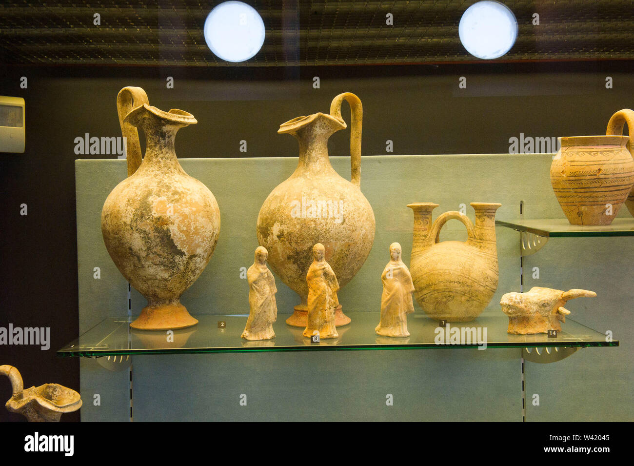 Museo archeologico nazionale del melfese hi-res stock photography and ...