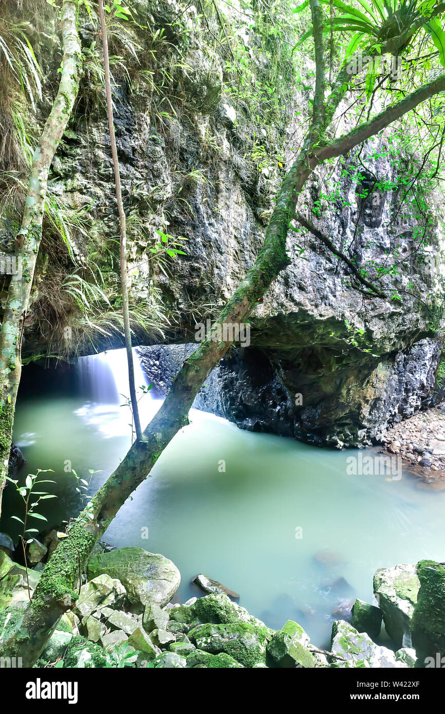 Naturalbridge hi-res stock photography and images - Alamy