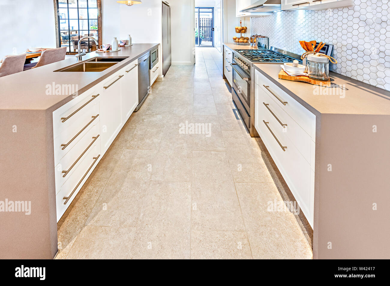 Including kitchen sink hi-res stock photography and images - Alamy