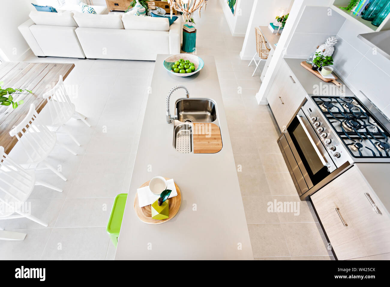 Including the kitchen sink hi-res stock photography and images - Alamy