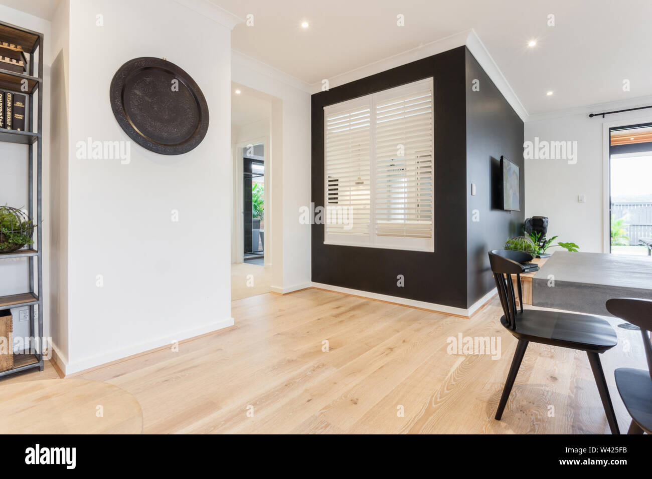 Ellipse ceiling hi-res stock photography and images - Alamy