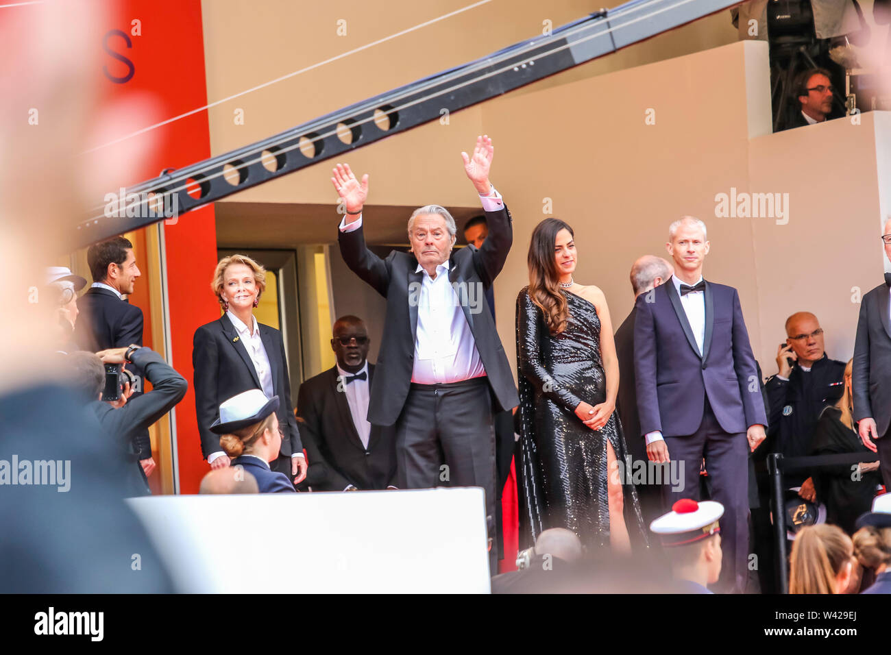 72e Festival de Cannes - May 19, 2019 - 6pm - Public, Croisette, stars ...