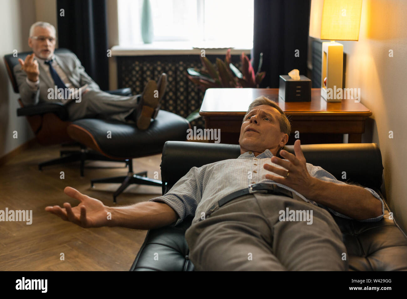 Male counseling hi-res stock photography and images - Alamy