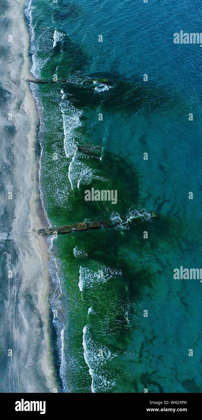 Vertical overhead shot of a beautiful shoreline Stock Photo - Alamy