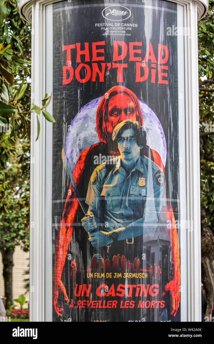72e Festival de Cannes - May 19, 2019 - 6pm - Public, Croisette, stars ...