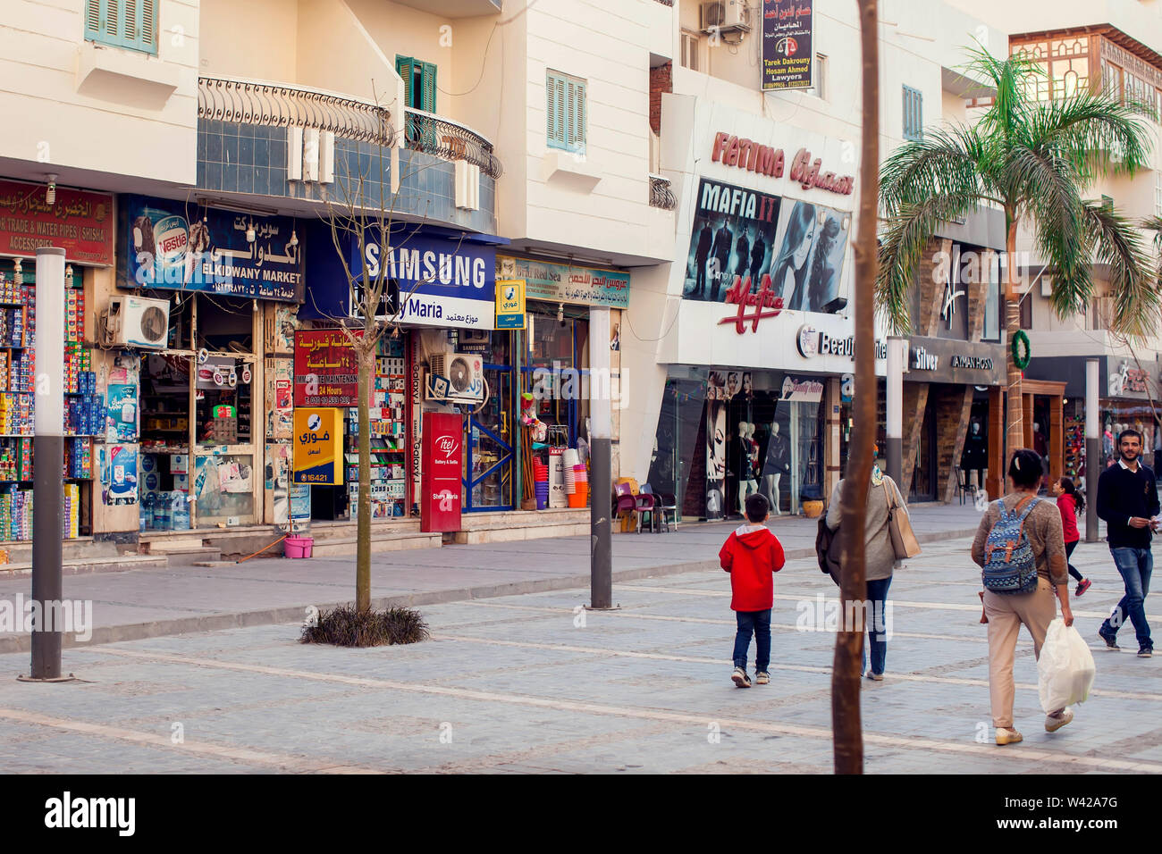 Hurghada marina boulevard hi-res stock photography and images - Alamy