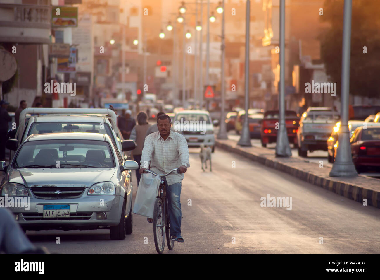 Sheraton street hurghada at night hi-res stock photography and images ...