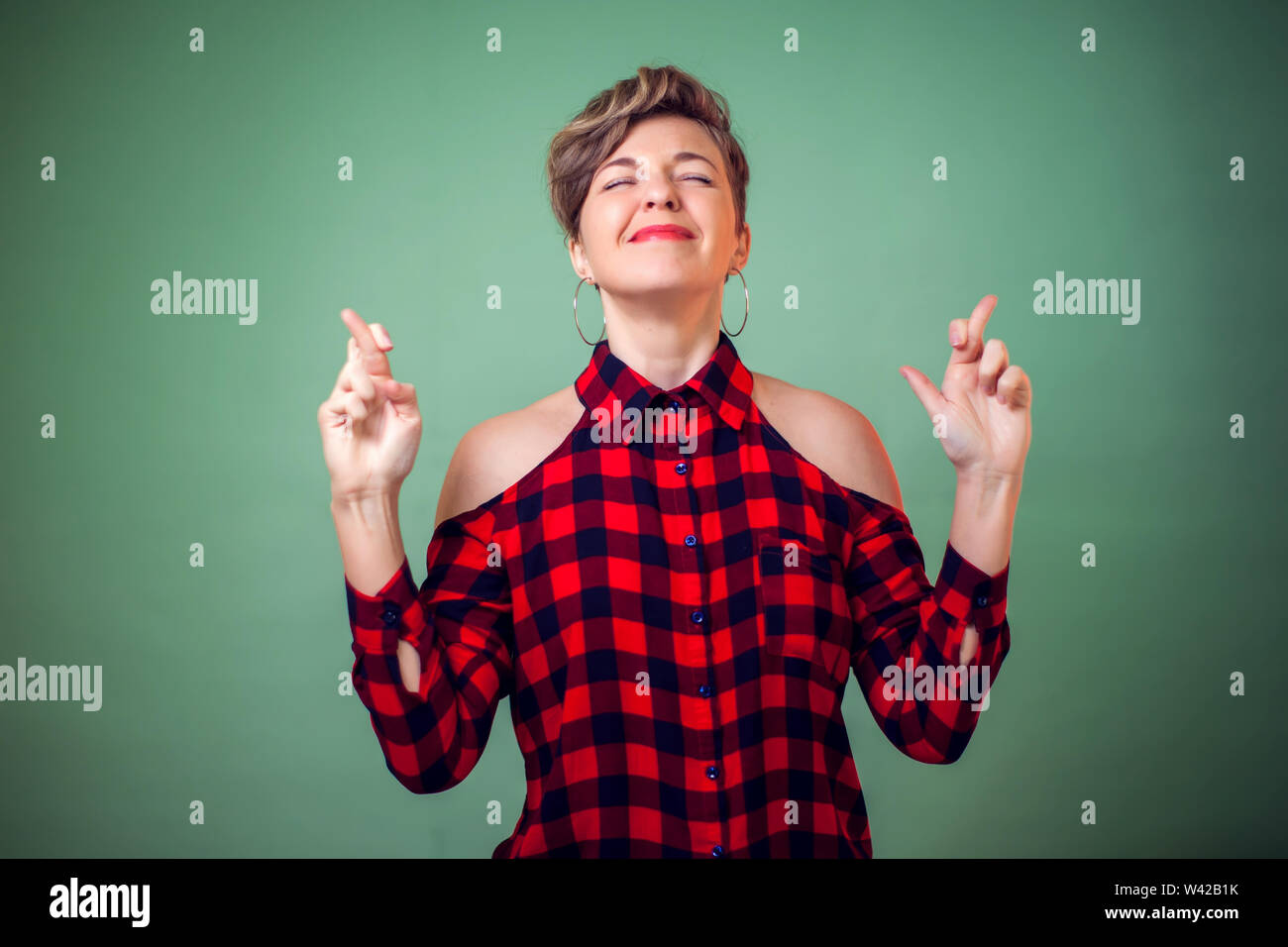 Angry cross young woman hi-res stock photography and images - Alamy